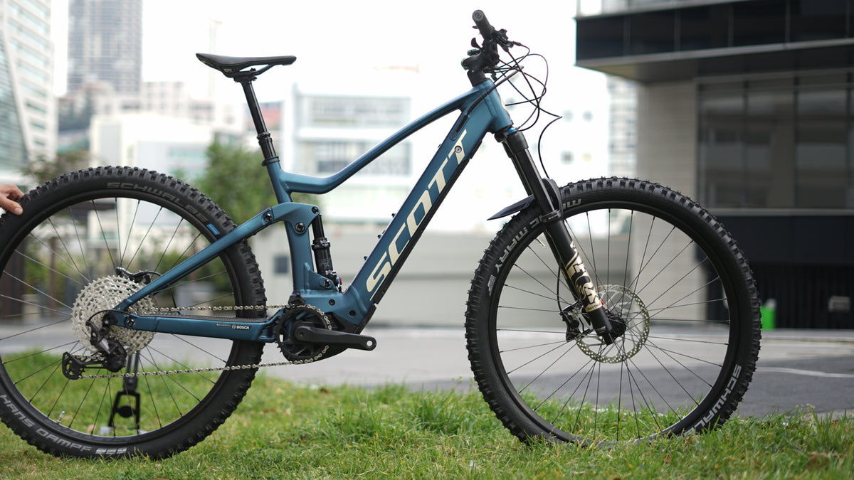 RENTA CON GUIA E BIKE GENIUS 920 L — VATIO